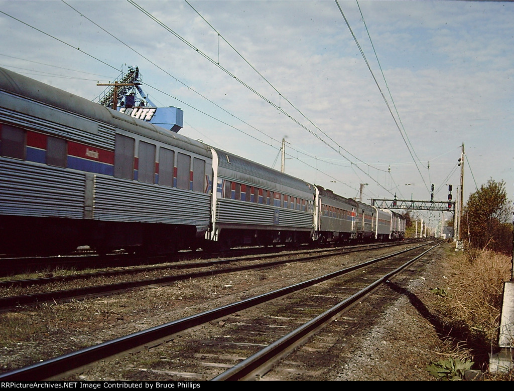 Amtrak 92/82 Northbound Silver Star - 1976 with exSeaboard Sun Lounge